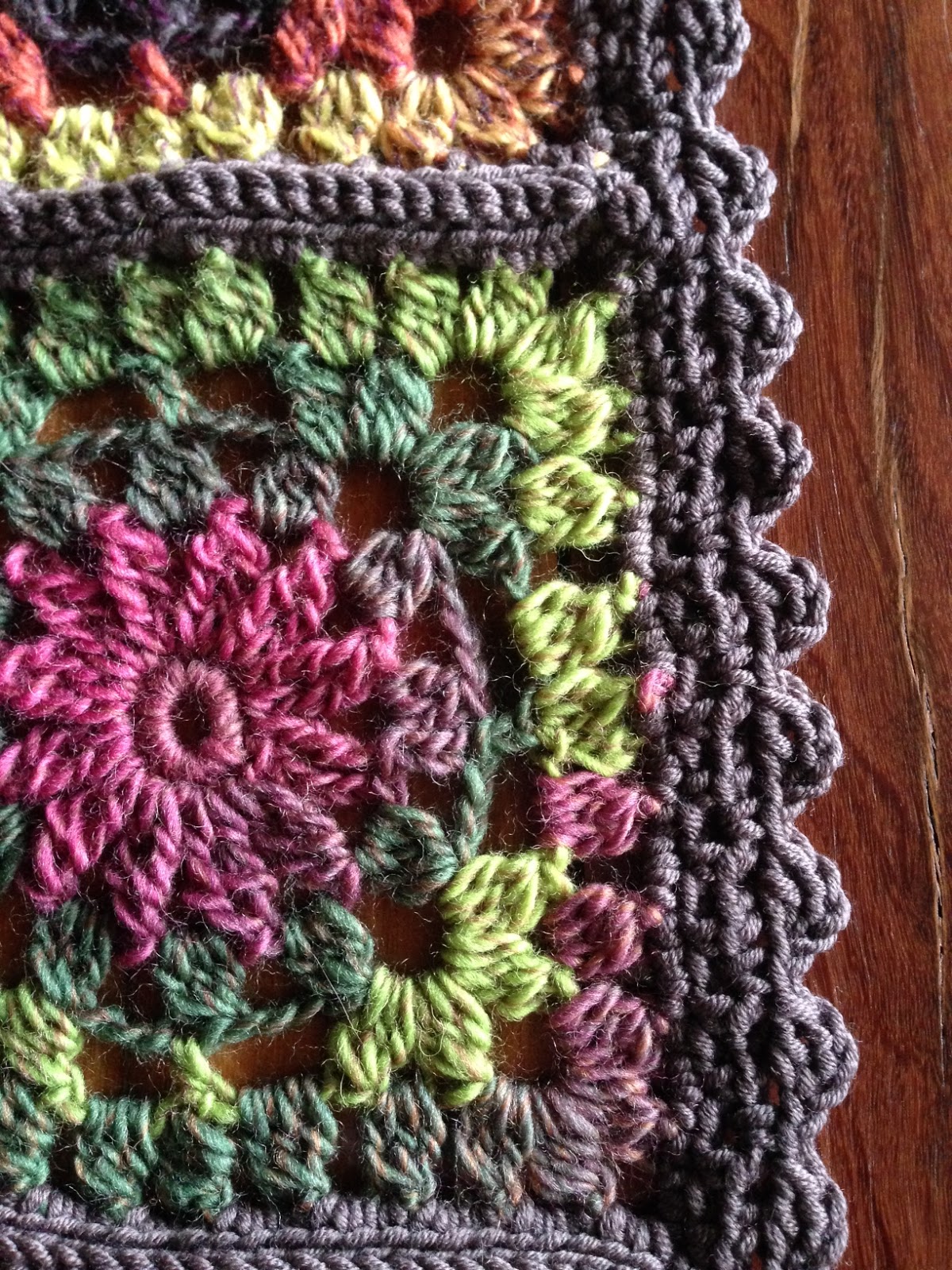 Crochet Obsession: Crochet a Throw Blanket using Drops Design Log Cabin ...