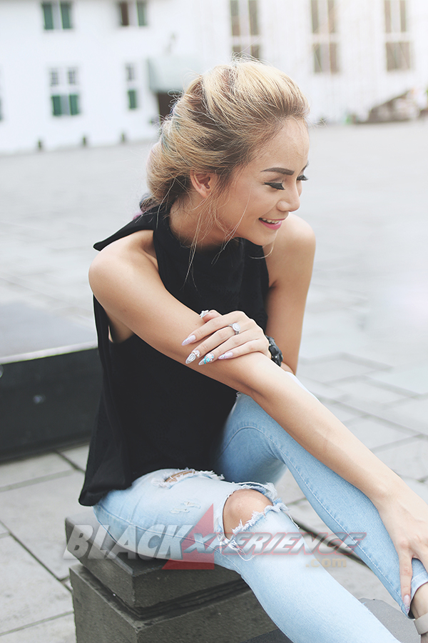 Foto Seksi Velent Cathleen Model Hot BX Babes Oktober 2016 Part 2 ...