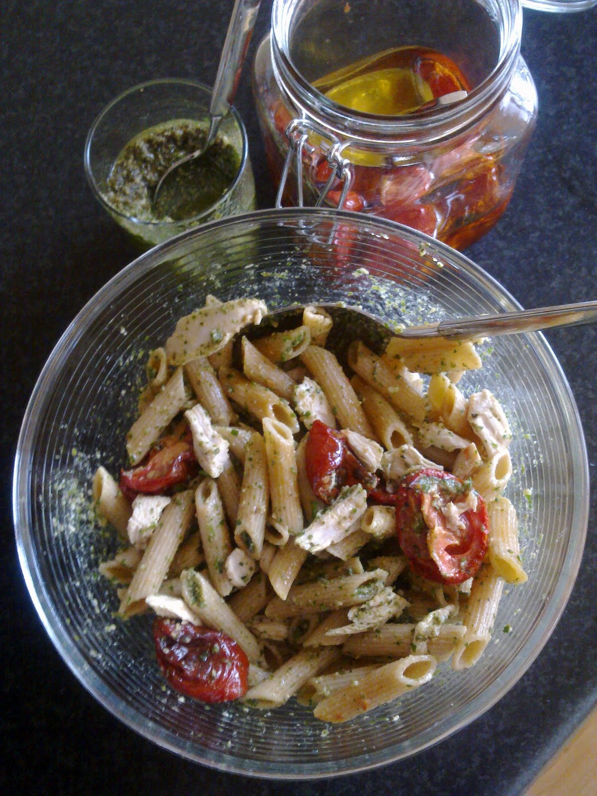 Cook & Book: Provençaalse pesto