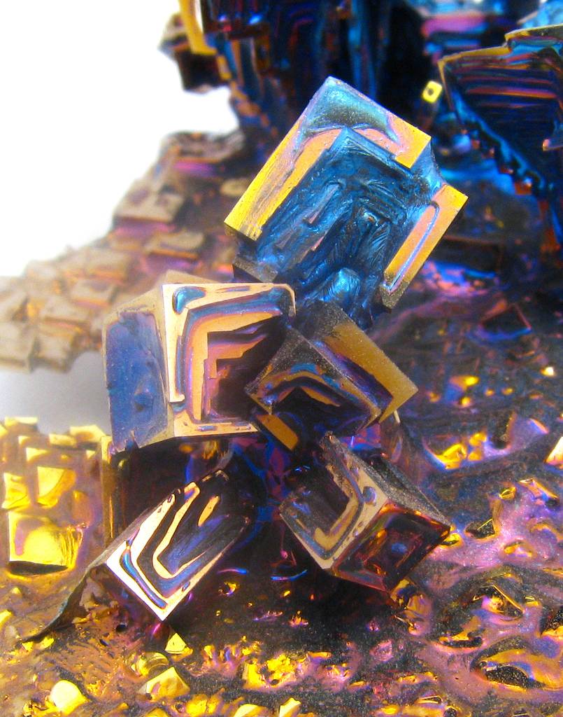 Bismuth Element Color