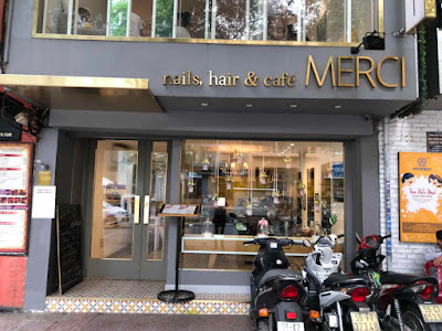 胡志明市大推美甲沙龍店－MERCI,nails,hair&cafe - Blossssom