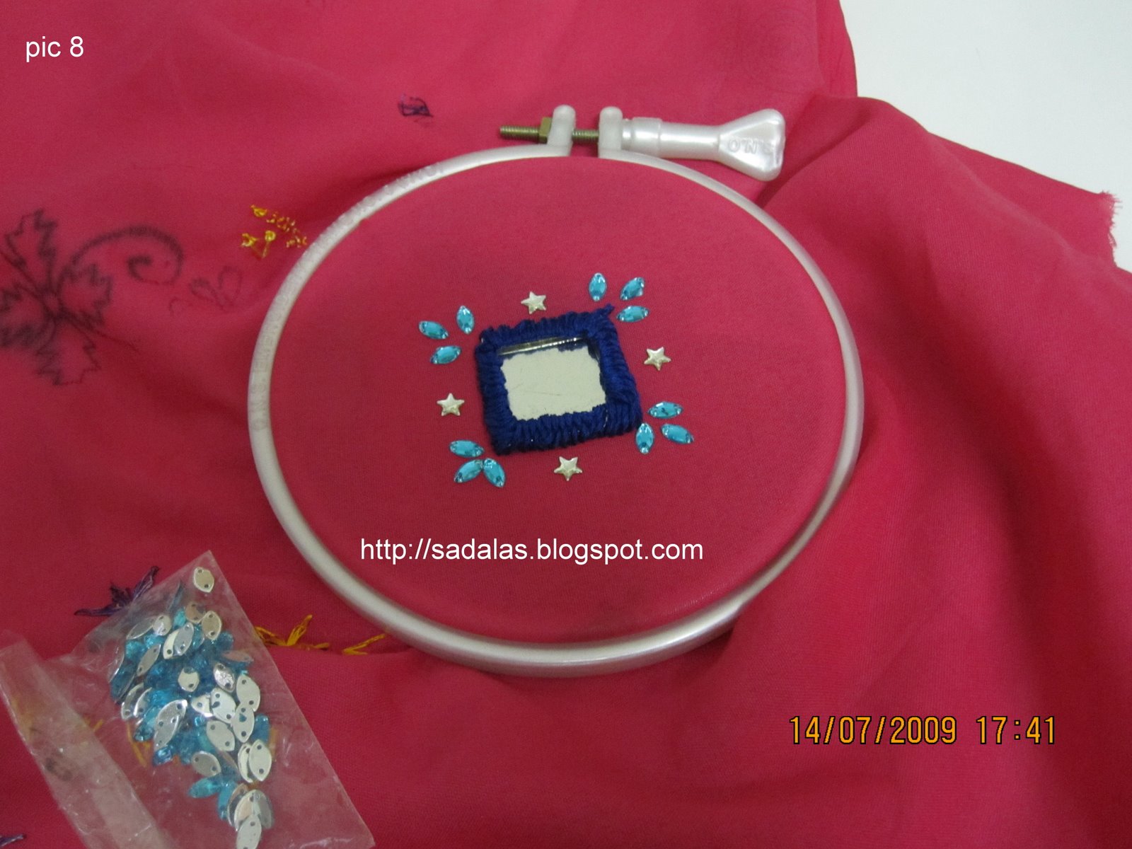 Sadala's Embroidery: Tutorial: Shisha work