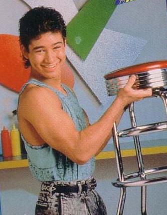 ESTO PASO: 1973: NACIÓ Mario Lopez, actor estadounidense.