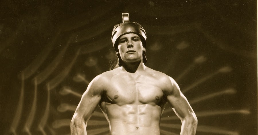 Museo LoPiù: Beefcakes (1.02)