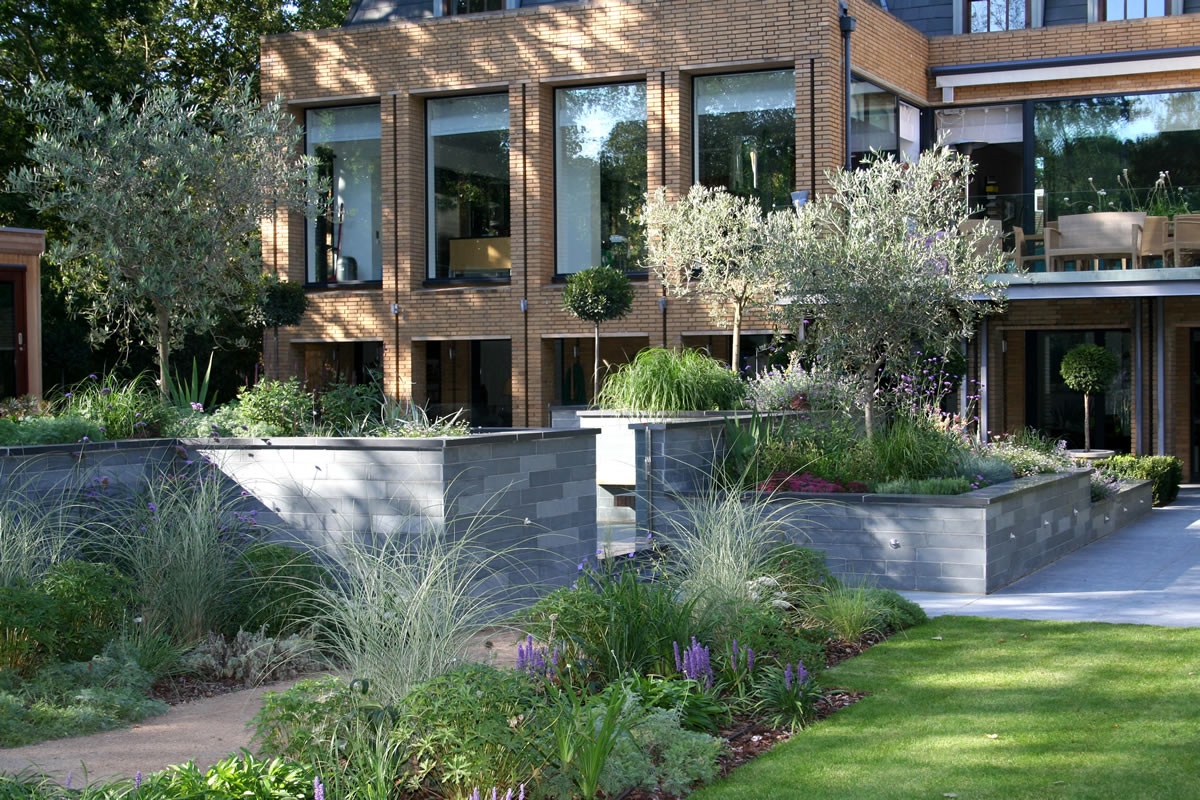 IN LOVE WITH BEAUTY: First Choice for Garden Design in London - The ...