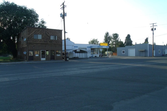 Larch-World: MALIN, OREGON (SEPTEMBER 1, 2017)