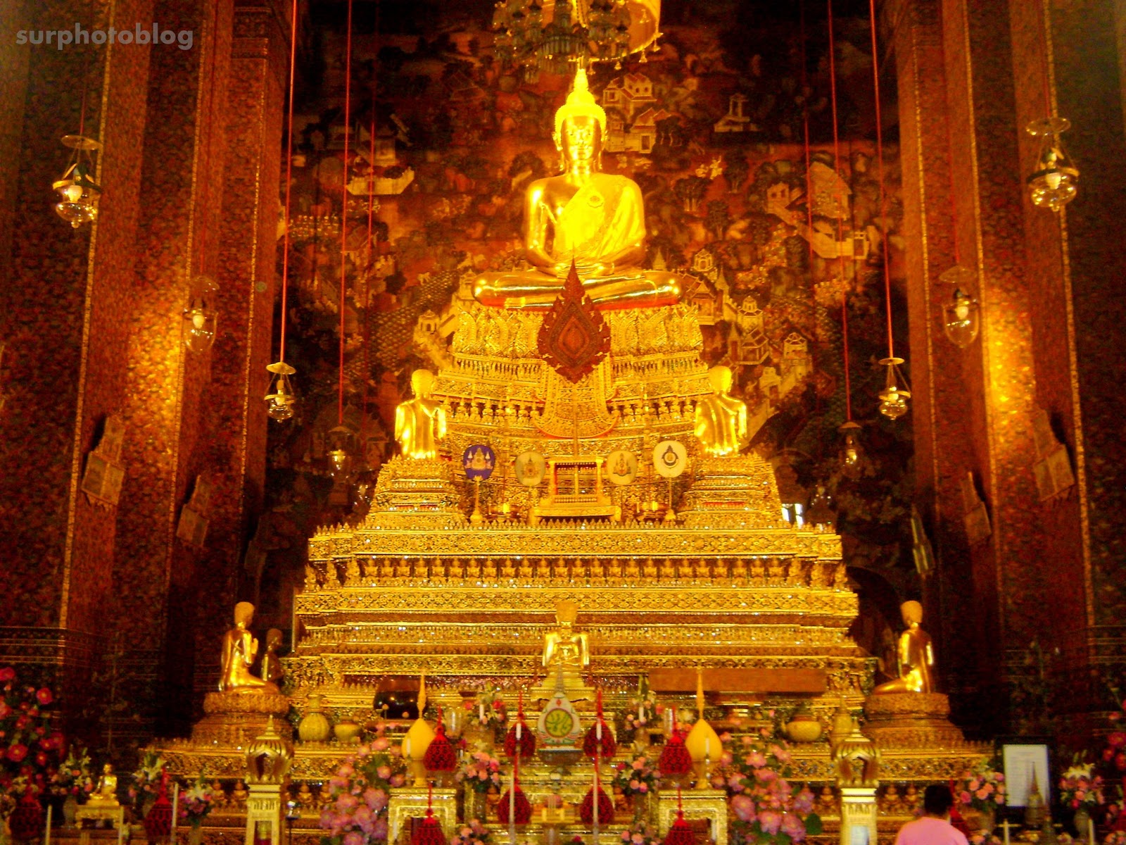 Wat Traimit (Golden Buddha Temple), Bangkok | Moments Captured