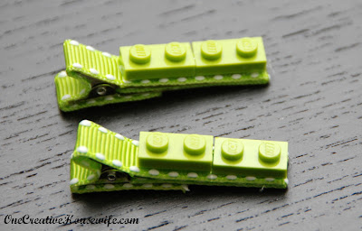 One Creative Housewife: DIY LEGO Flower Hair Clips