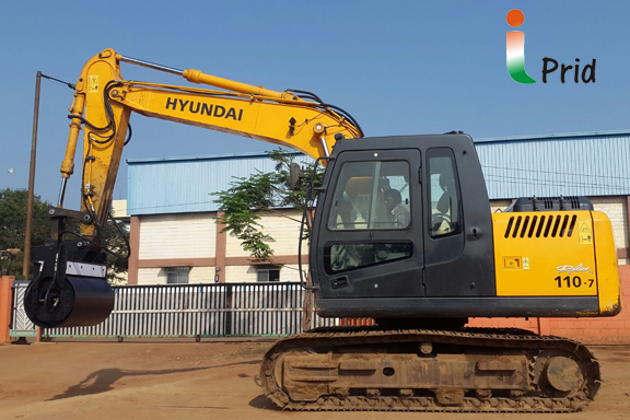 Slope Vibratory Compactor: I-PRID Slope Vibratory Compactor Innovative