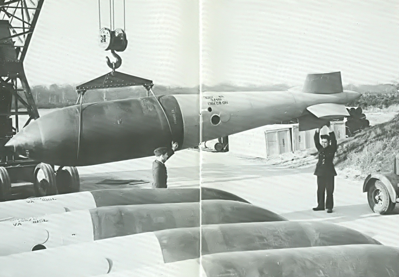 Avro 683 "Lancaster".