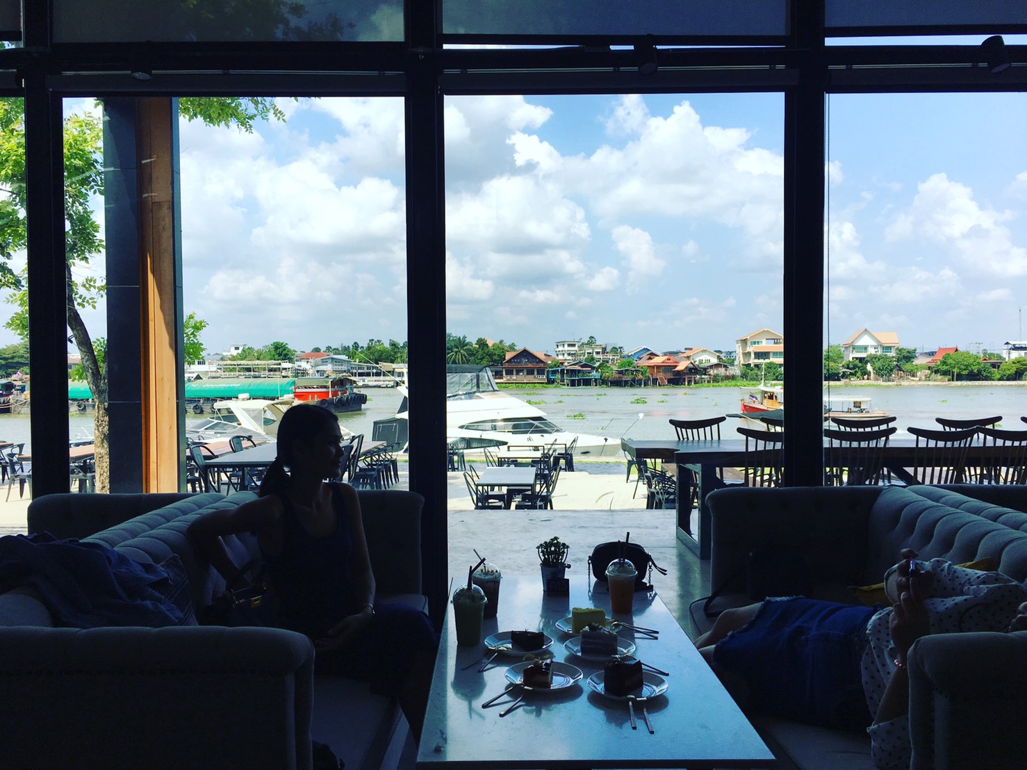 Quay Side Cafe & Eatery (คีย์ไซต์) กาแฟหลักร้อยวิวหลักล้าน