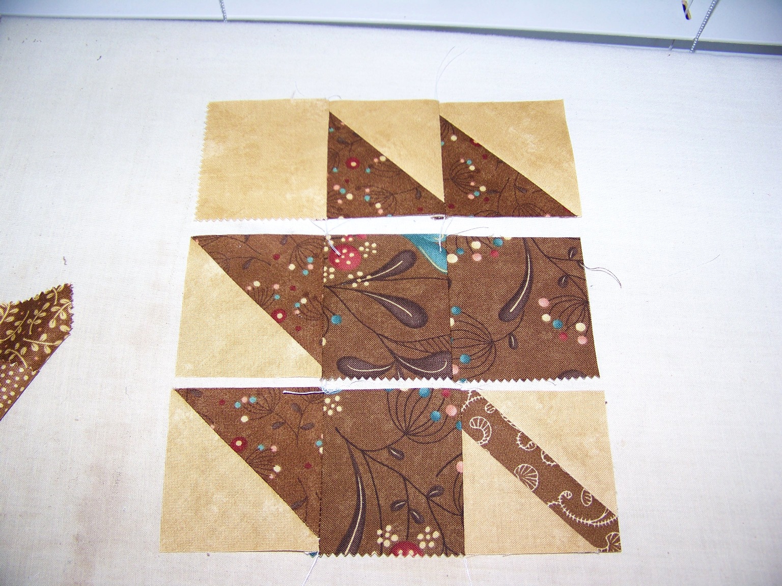 Sew Lux Fabric : Blog: Leaf Block Tutorial