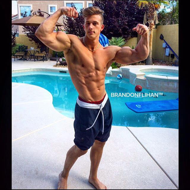 the beauty of male muscle: Brandon