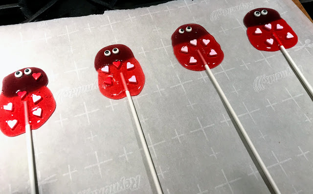 Easy Ladybug Lovebug Lollipops | The Jersey Momma