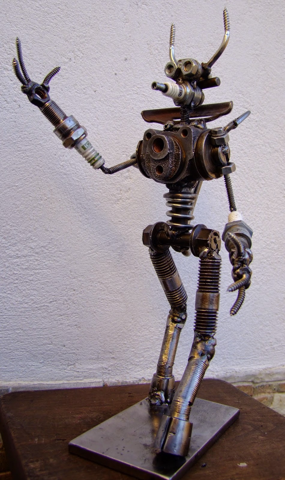 planetajuande: DEMONIUM