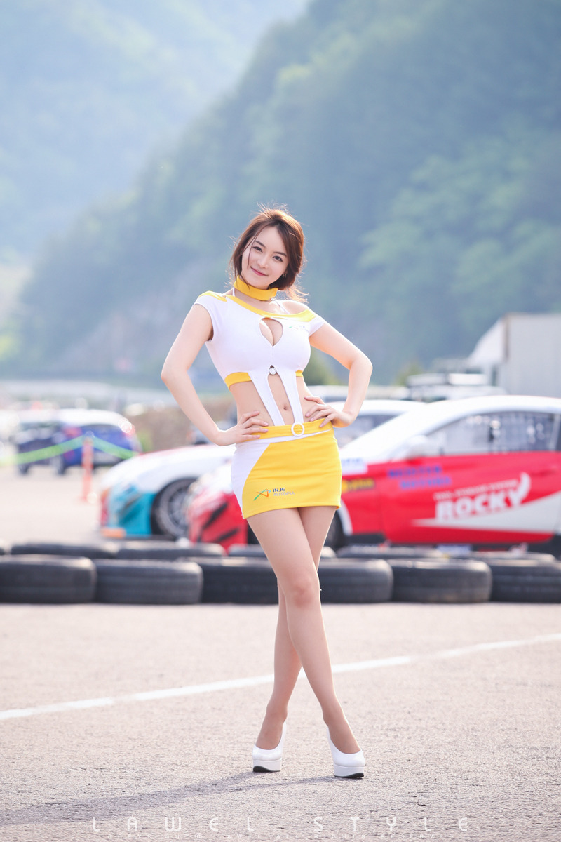 KONTES SEO: Korean Model Im Ji Hye - CJ Super Racing Photos