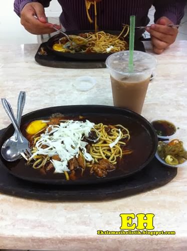 EH - Ekslamasi Holistik: Mee Hot Plate, Giant Plentong