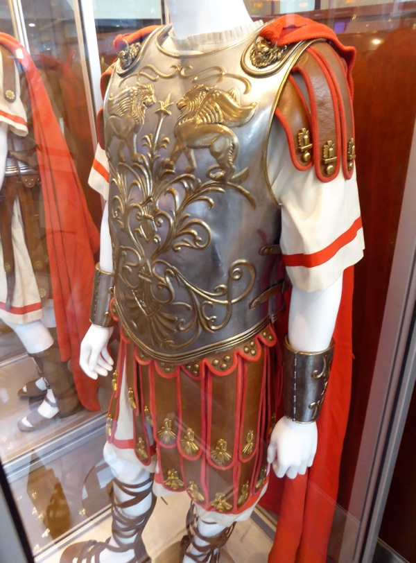 Hollywood Movie Costumes and Props: Hail, Caesar! film costumes on ...