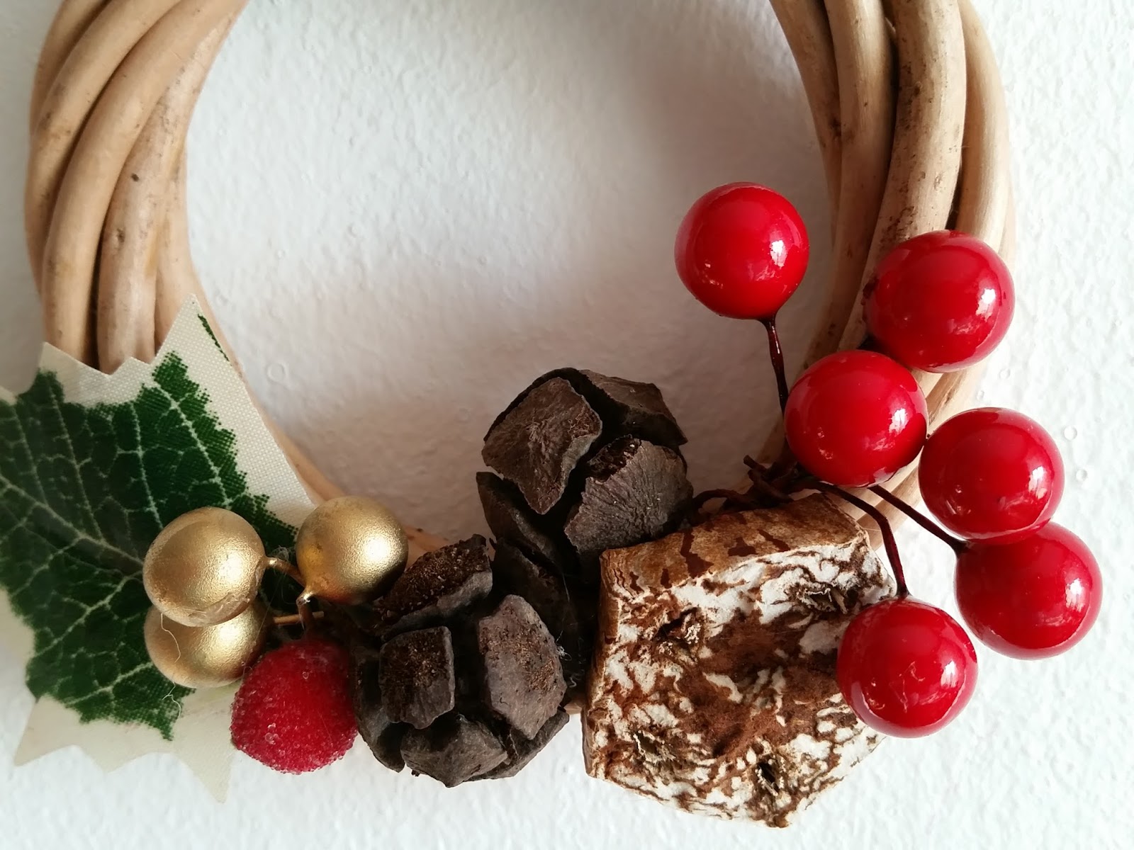 My Handmade World: Coronite de Craciun