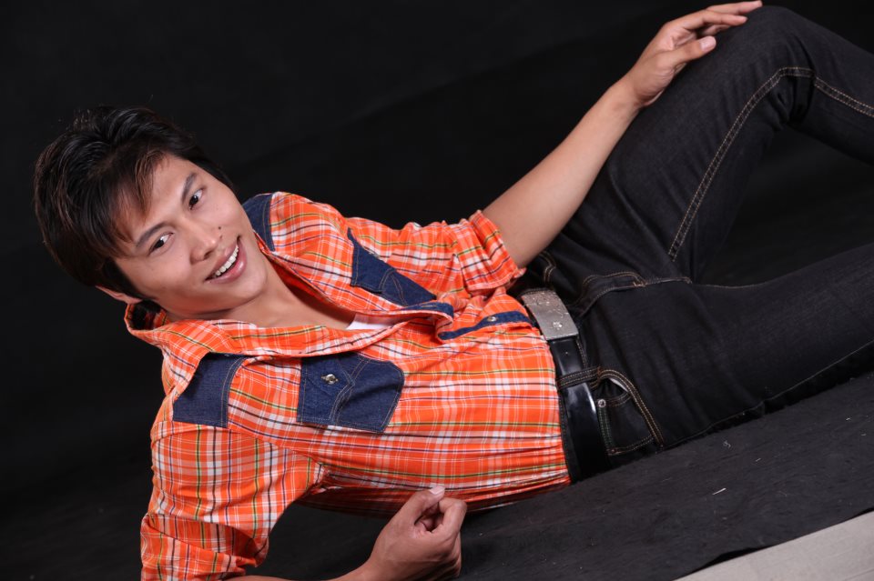 M y a n m a r H u n k s: Min Htike Tan