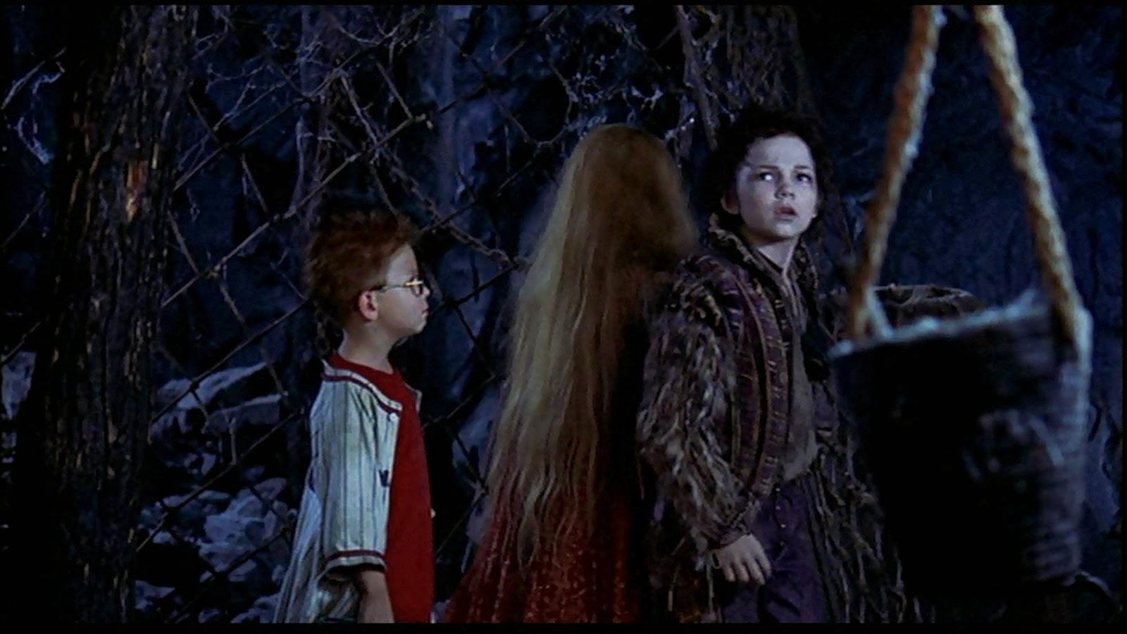 The Little Vampire Obsessed 2.0: TLV Abridged: Scene 16 - The Call