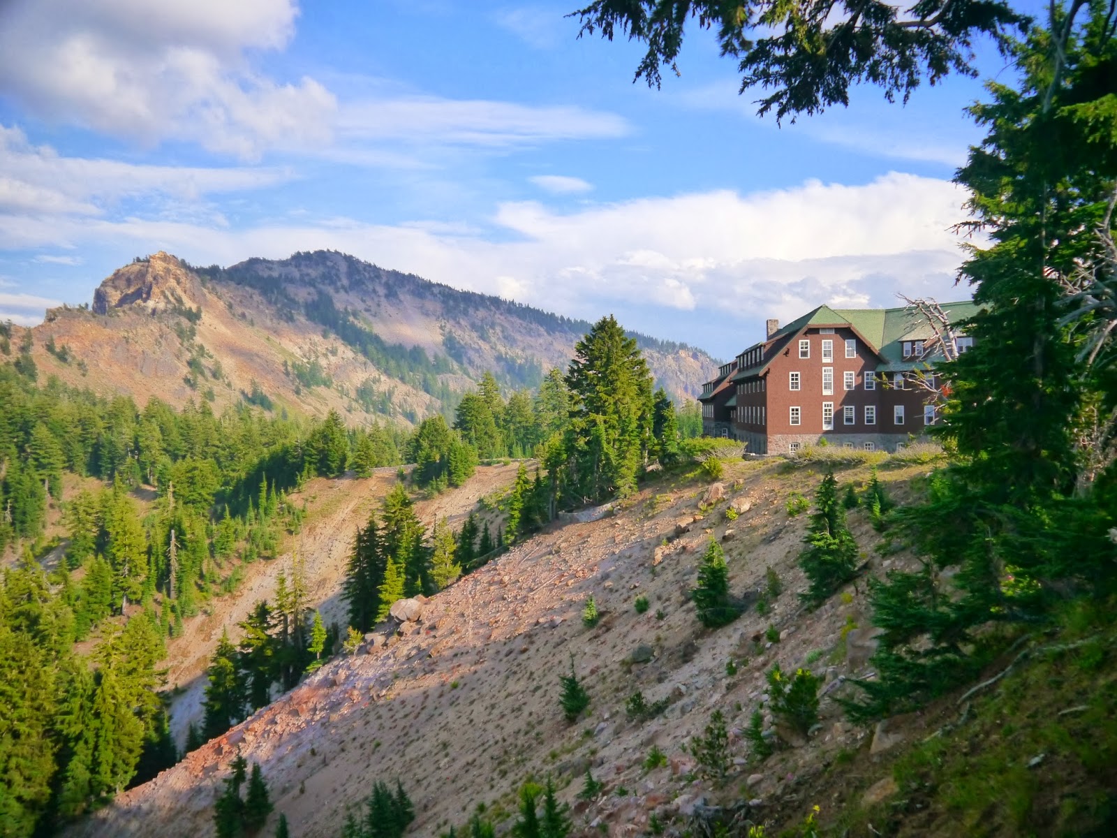 American Travel Journal: Steel Visitor Center and Rim Village - Crater ...