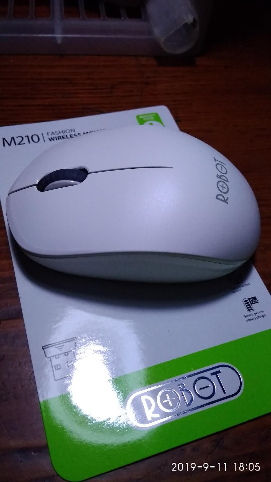 Review Mouse Wireless Robot M210