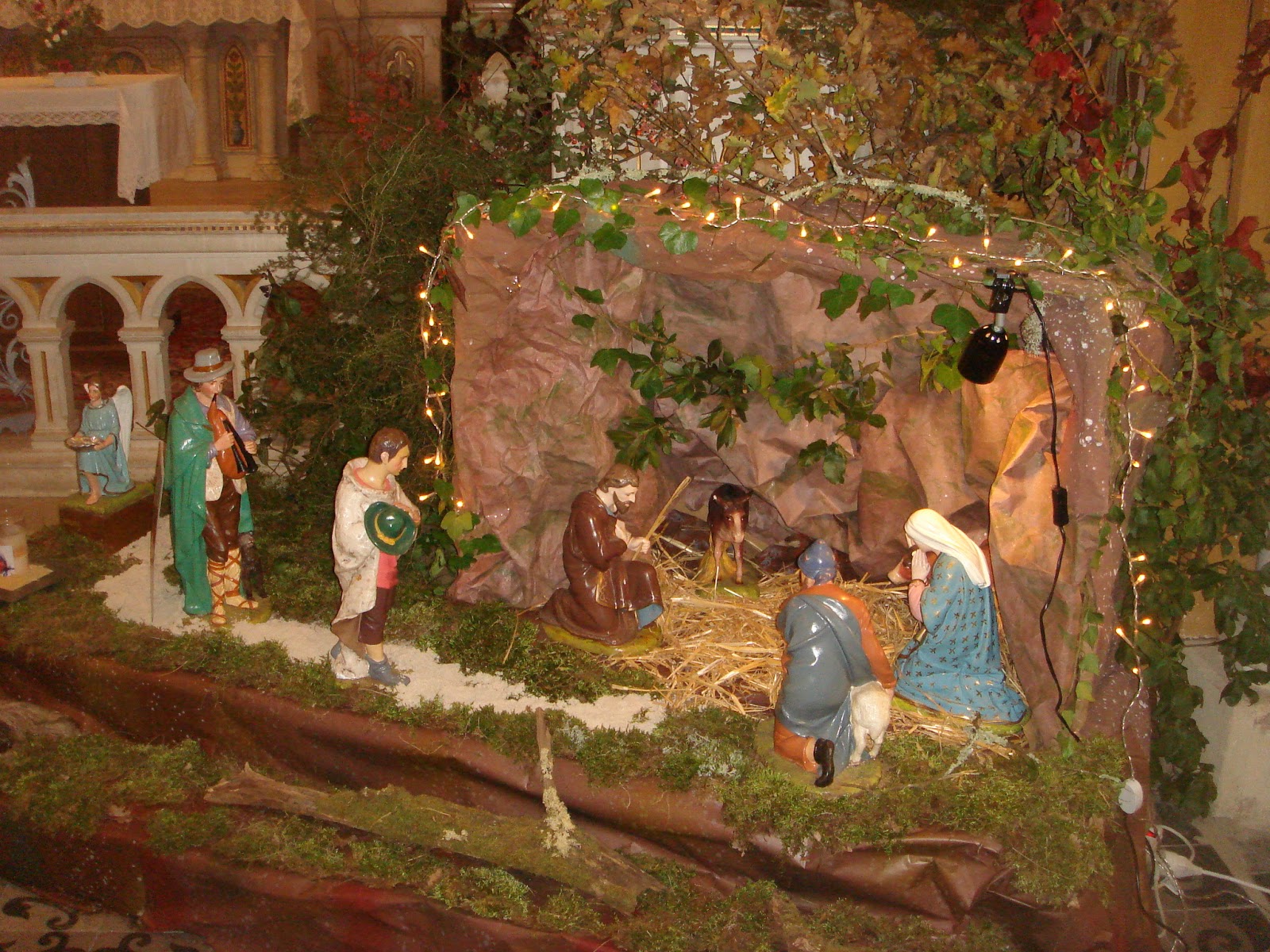 La crèche de Noël ~ aigueze