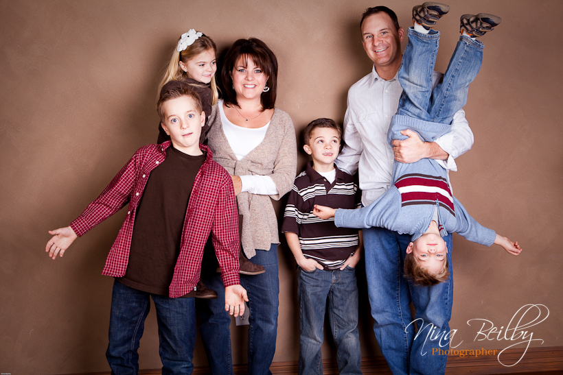 Family of Six Photographed in West Linn - Family Portrait