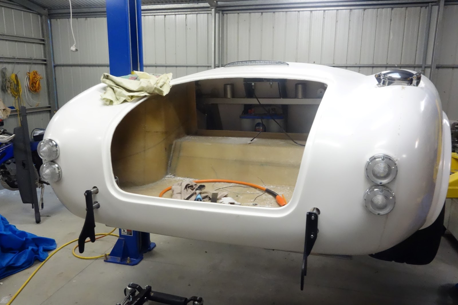 AC Cobra 427SC Replica - Classic Revival CR3514: Quick Jacks & Mounts