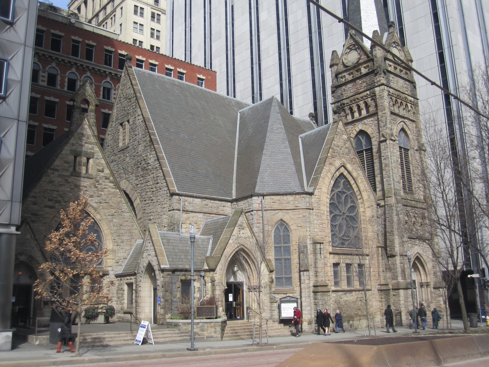 Shoot for the foot: Churches of Pittsburgh, Part II