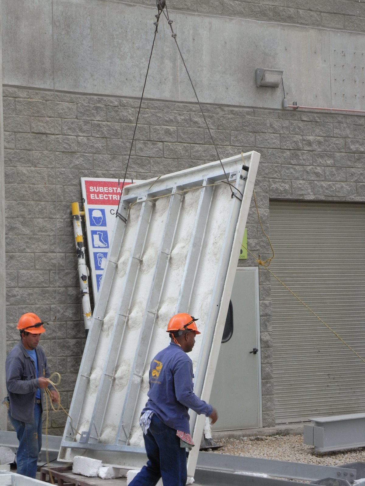 Architectonic Concrete, S.L.: GFRC-Studframe cladding for the Argos ...