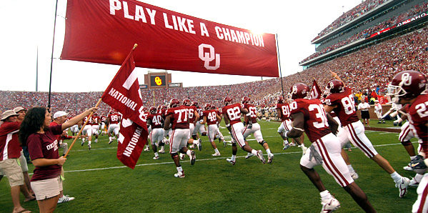 Barefoot with Champagne: Show Us Your Colors: Oklahoma Sooners!!!