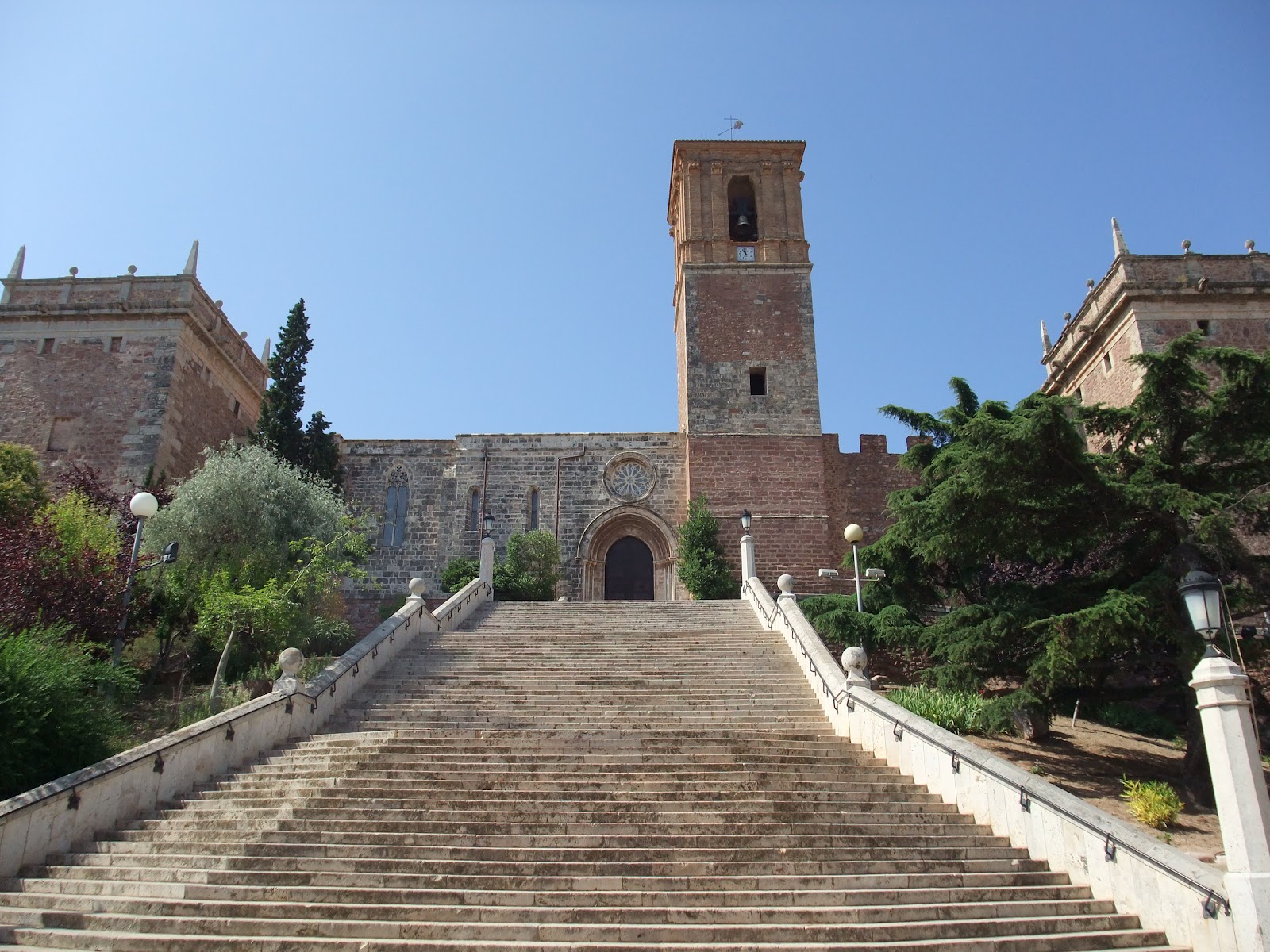 Buscando Montsalvatge: EL PUIG