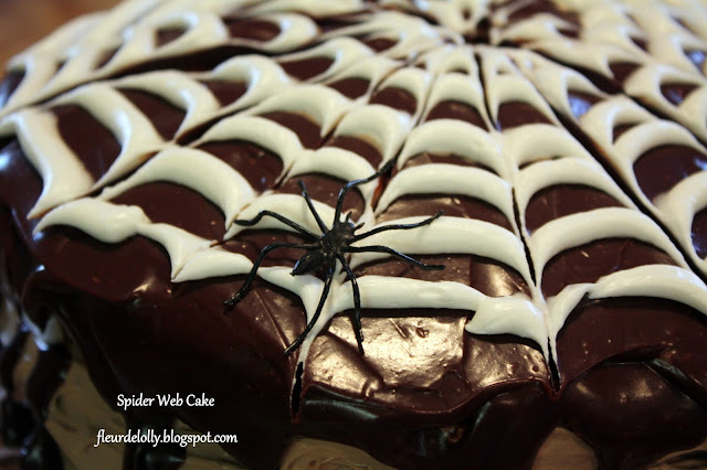 Fleur de Lolly: Dinner at the Haunted Mansion: Spider Web Cake served ...