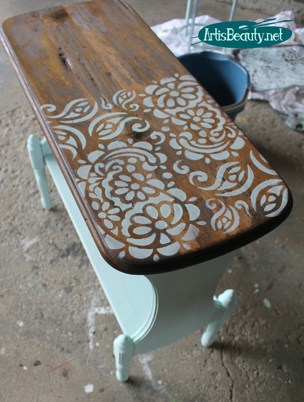 ART IS BEAUTY: Simple Stencilled Side table MAKEOVER