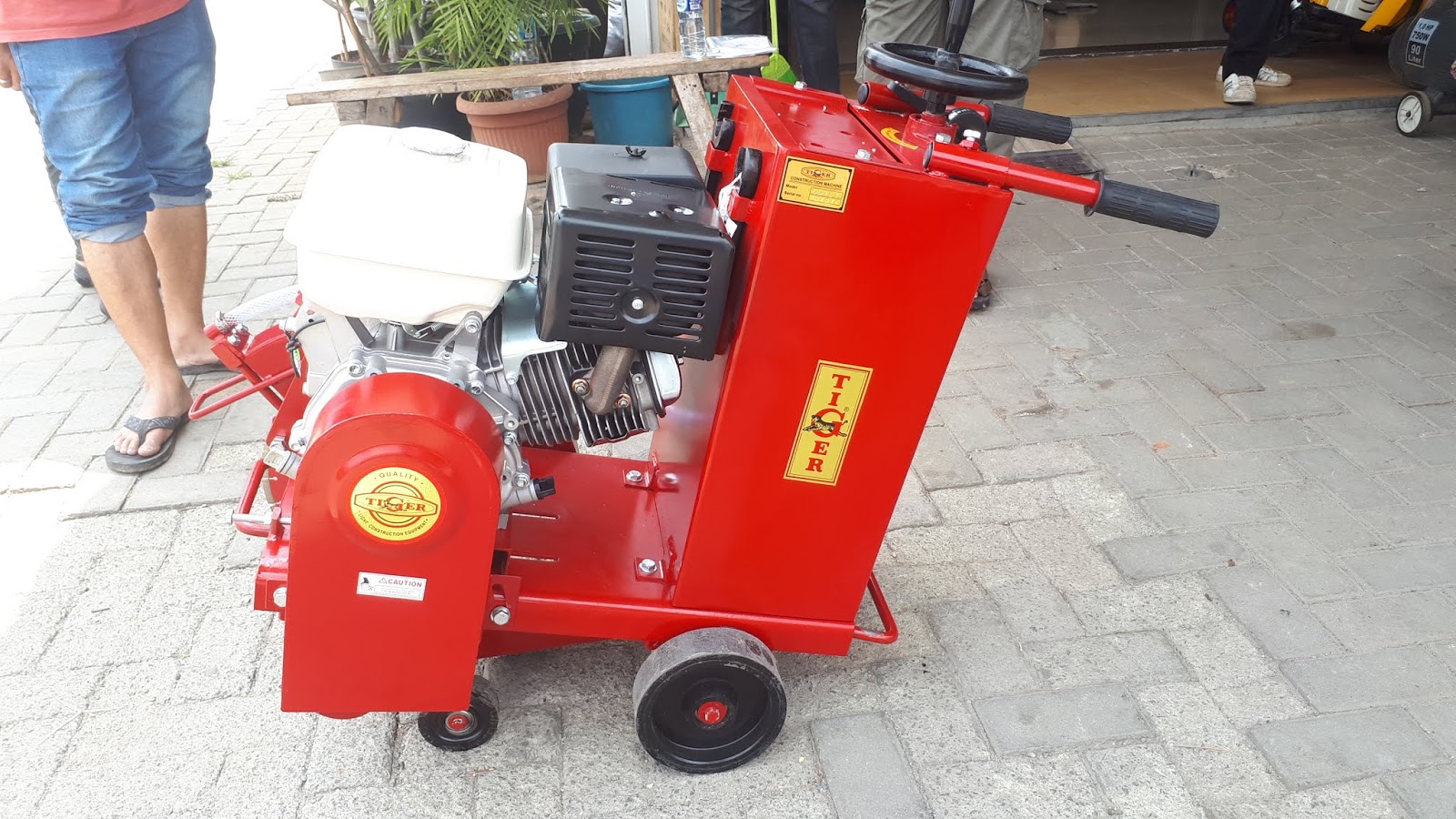 JUAL BELI SEWA ALAT PROYEK AREA BOGOR: Jual beli mesin cutting aspal ...