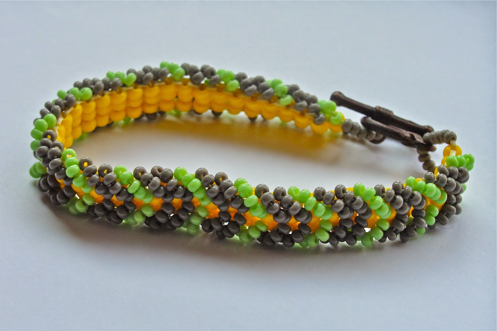 Embellished Ladder Stitch Bracelet | SimplyCrafting101