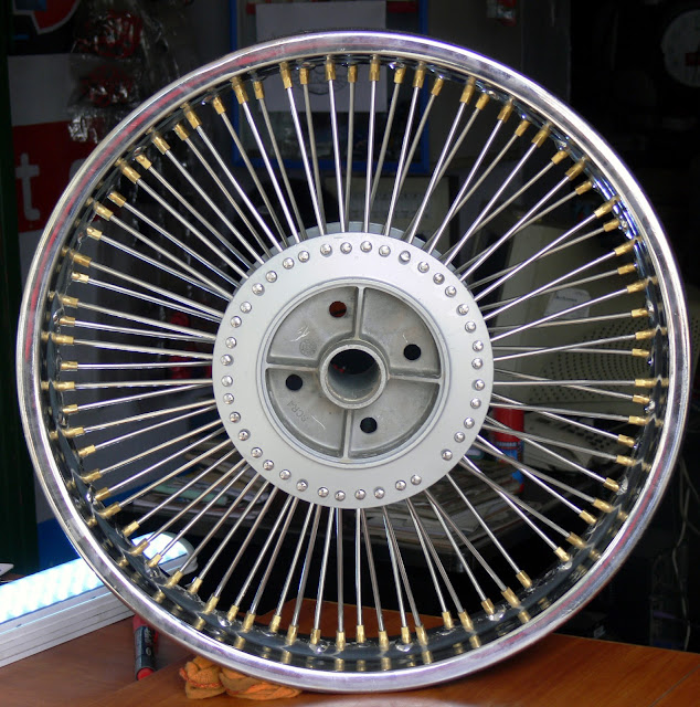 Motorcycle Wire Wheels at Nicole Elvin blog