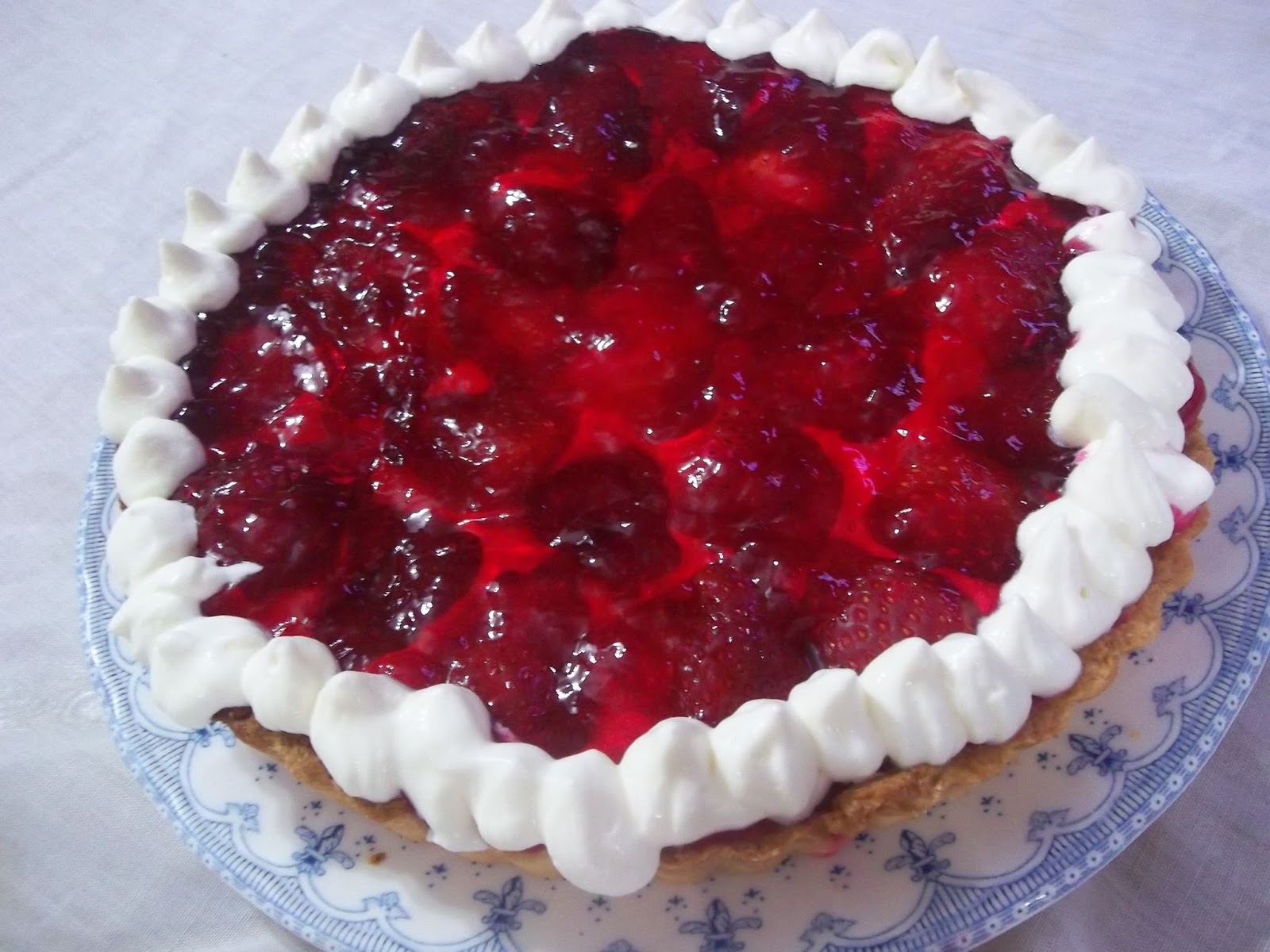 La clásica tarta de frutilla, como de confitería!