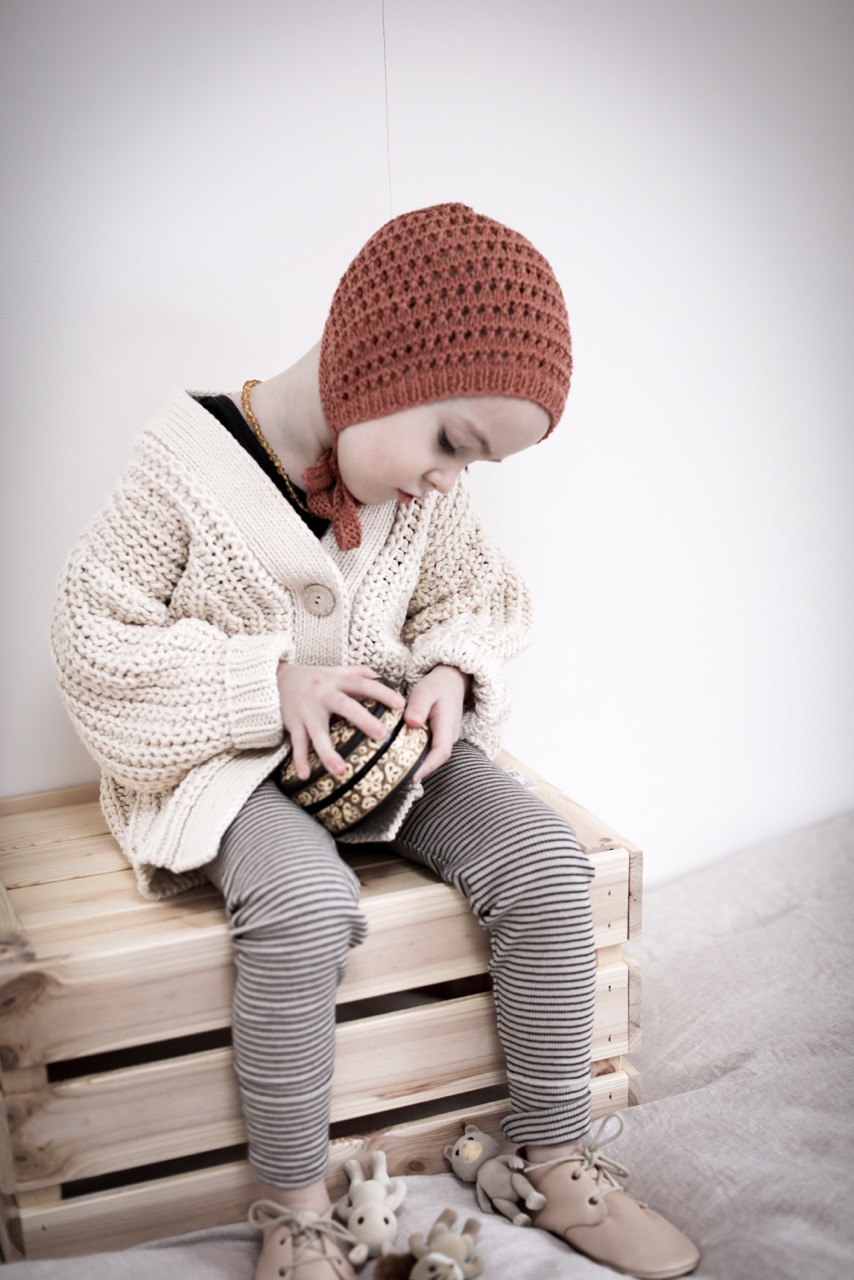 les tricots de Granny: incontournable béguin