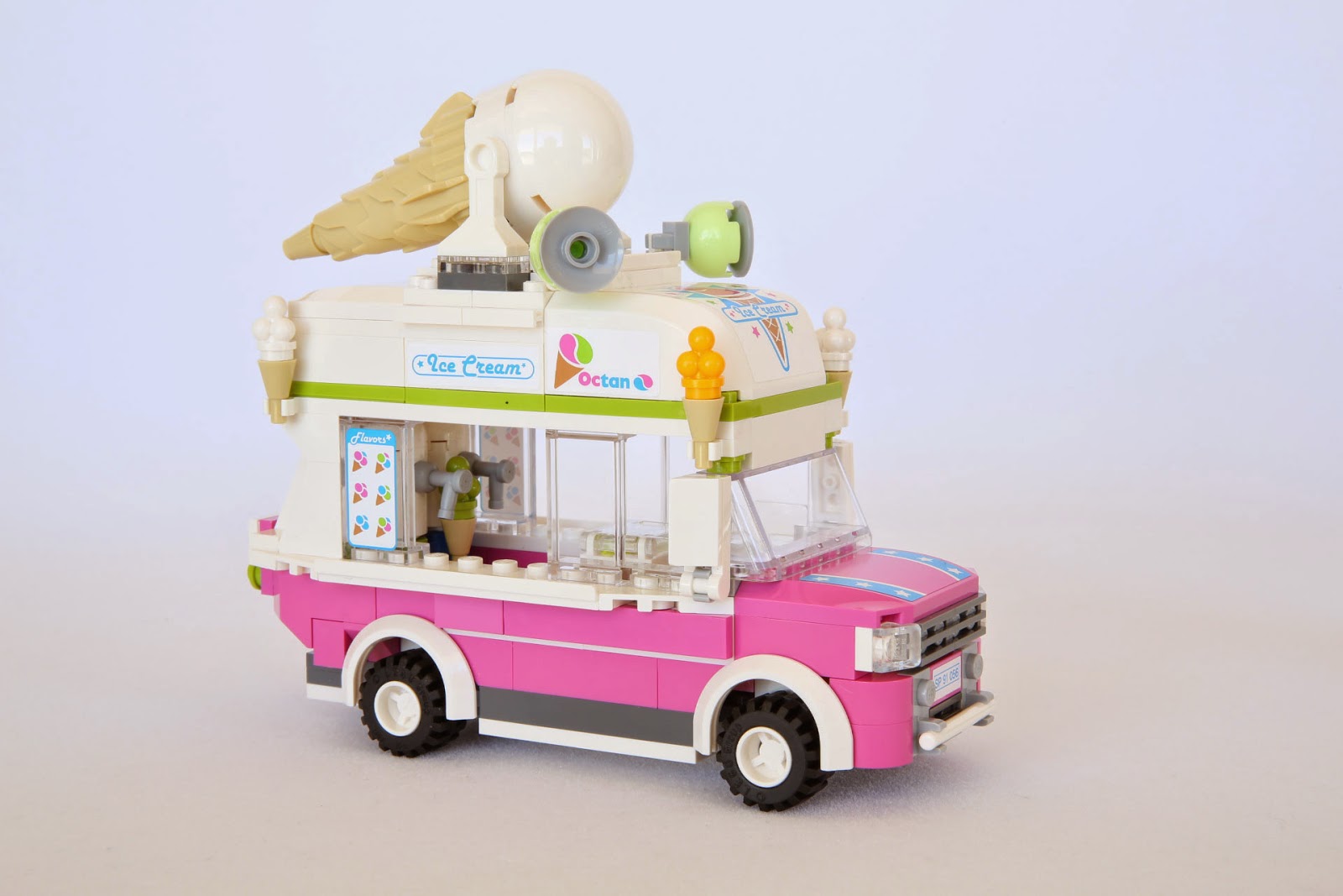 REVIEW: LEGO Movie - Ice Cream Machine | The Test Pit