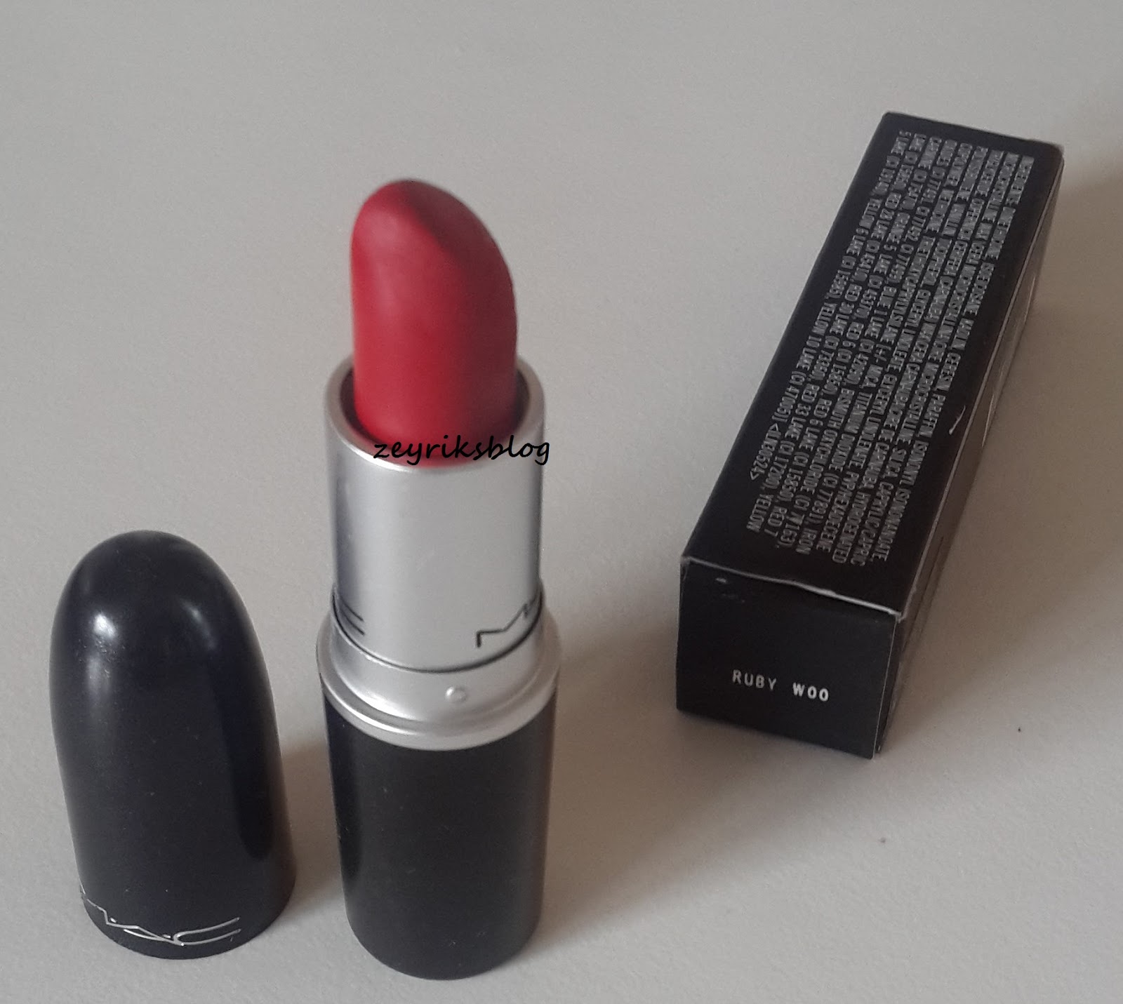 Zeyrik's Blog: Retro Kırmızı, Mac - Ruby Woo