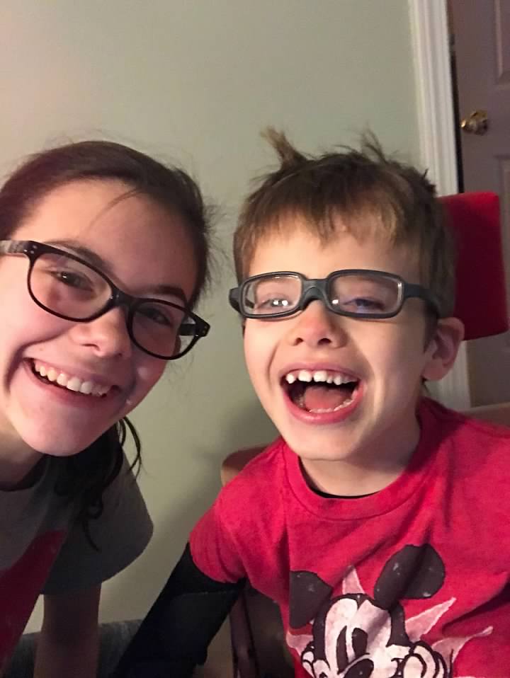 Pneumothorax. Ptosis. Torticollis. Joubert. Miracle.