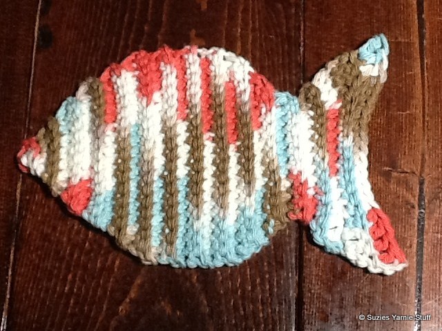 Suzies Stuff: FISH WASH CLOTH OR DISHCLOTH