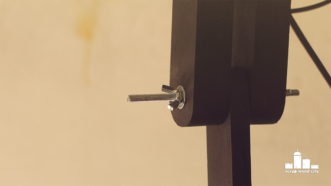 scrap wood city: How to make a floor standing DIY video light with LED ...