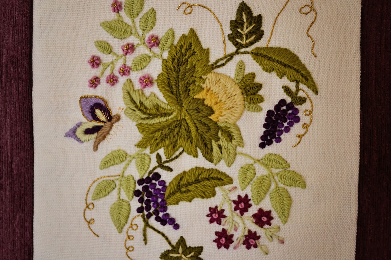 Sew Graceful: Crewel Embroidery...personalising a birthday gift...