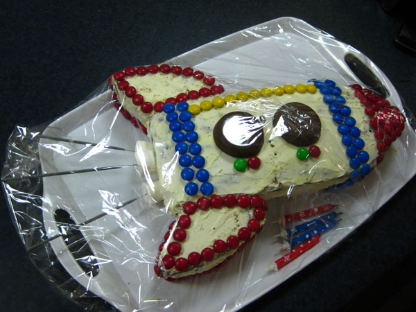 A Little Crafty: Rocket Cake