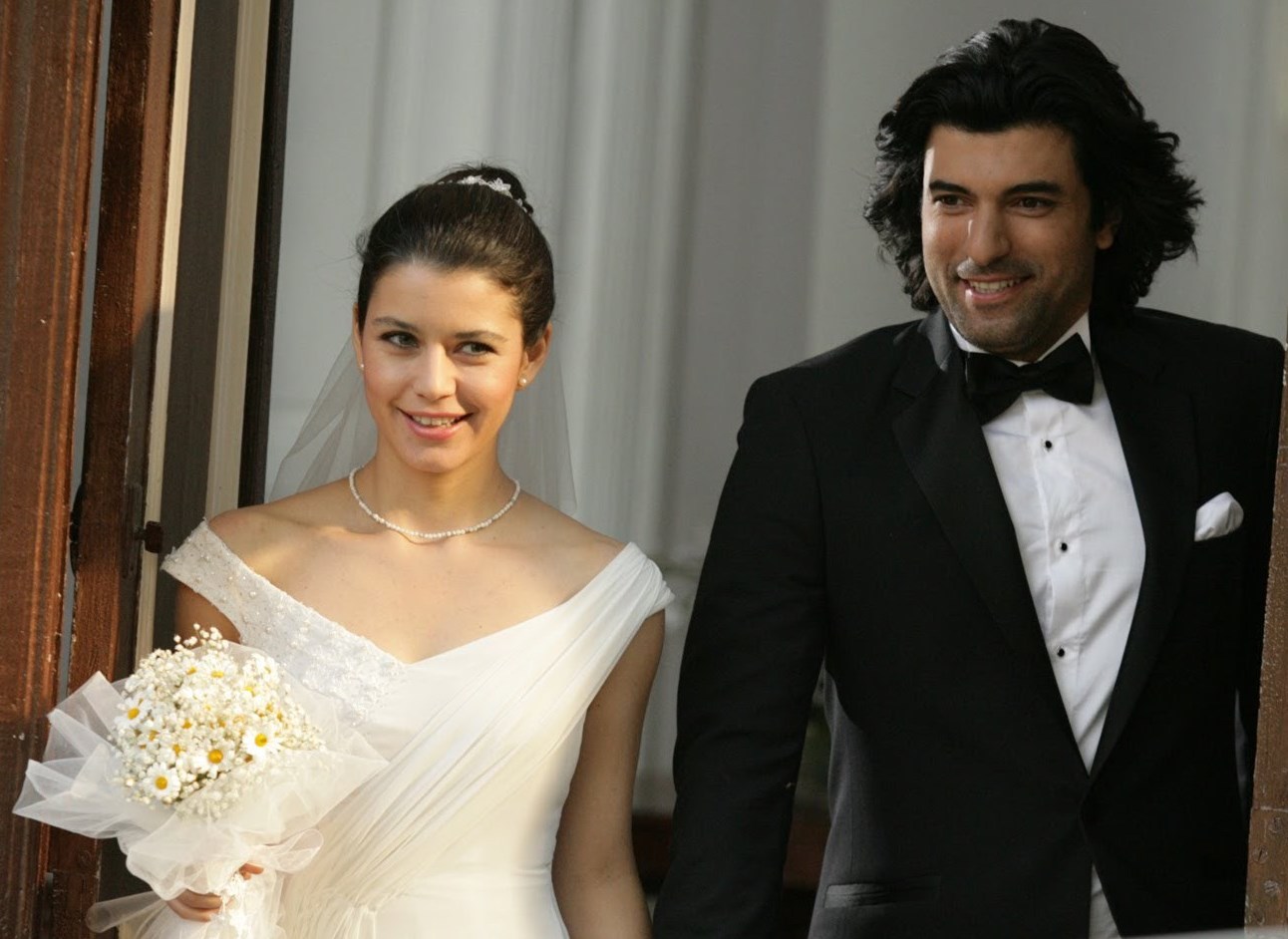 TV with Thinus: e.tv follows FOX Networks Group Africa and also stocks ...