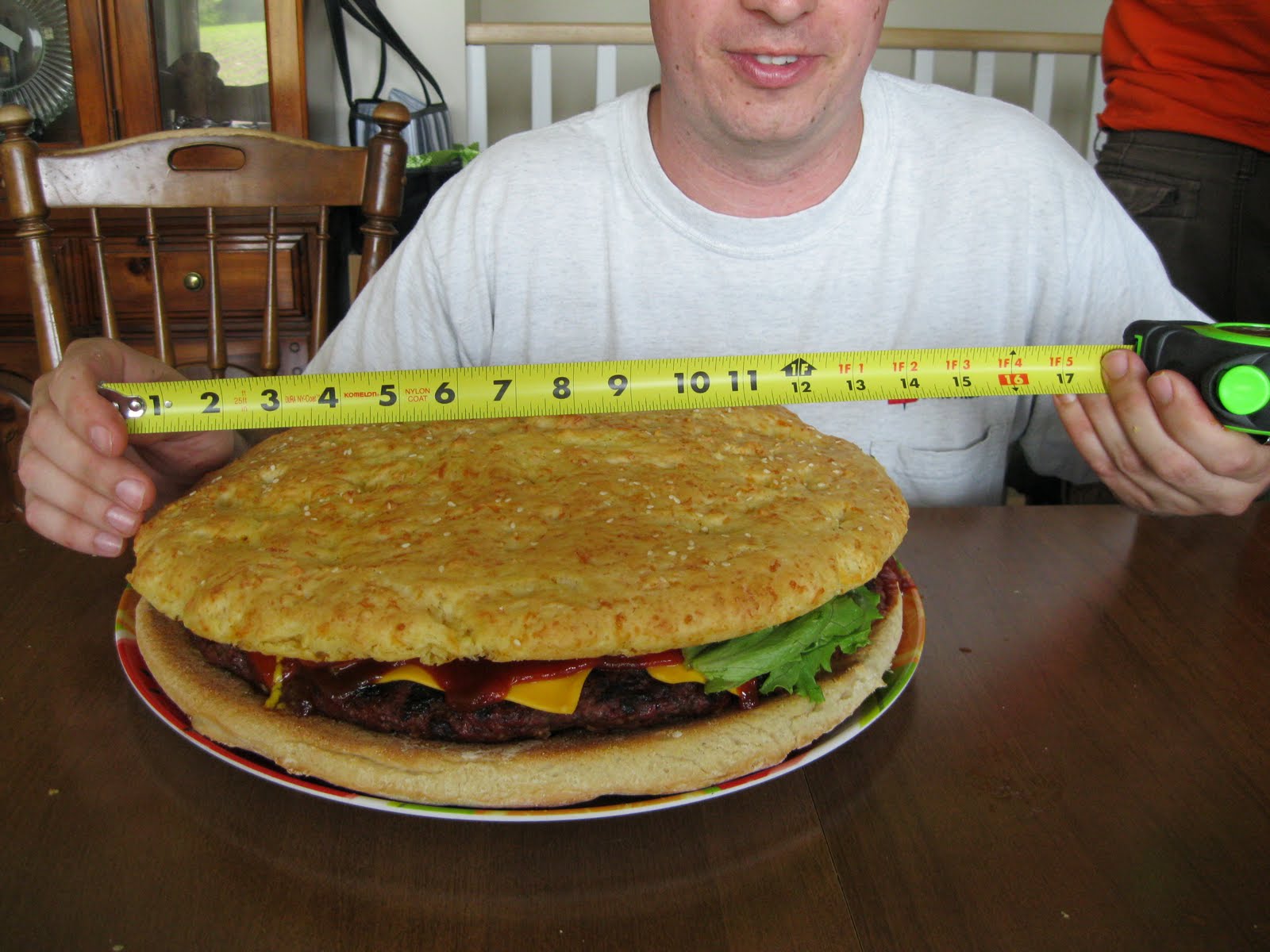 Handprint: 5 lb Burger Video